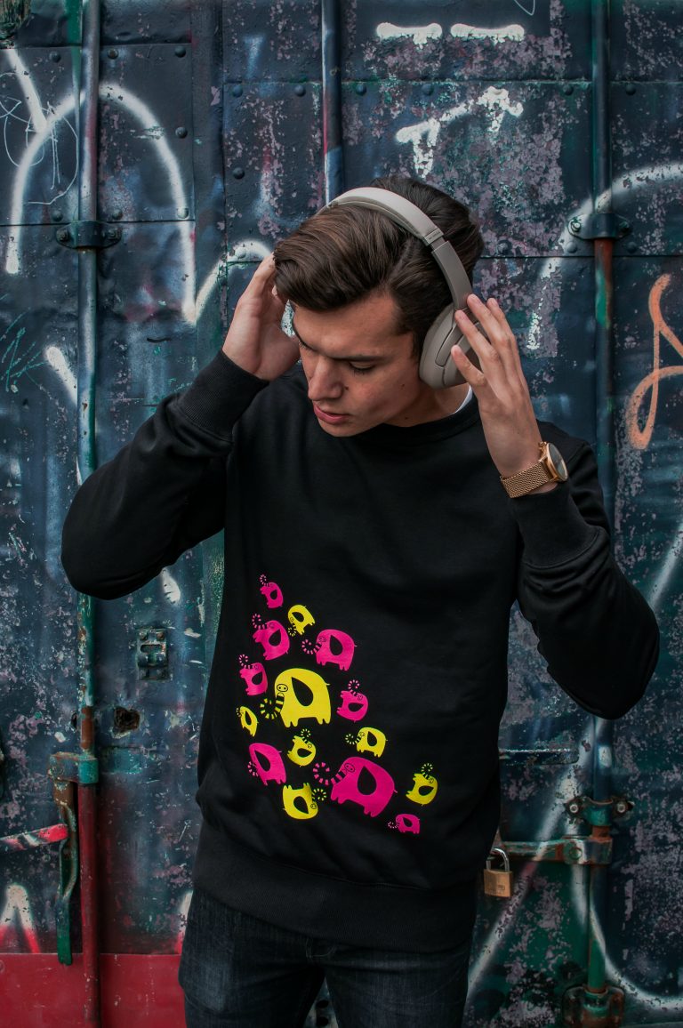 Men – Freaking Monday